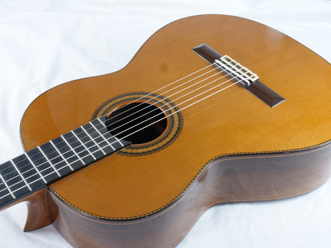 Jose Ramirez Elite 2003 – Spain – Classical concert guitar